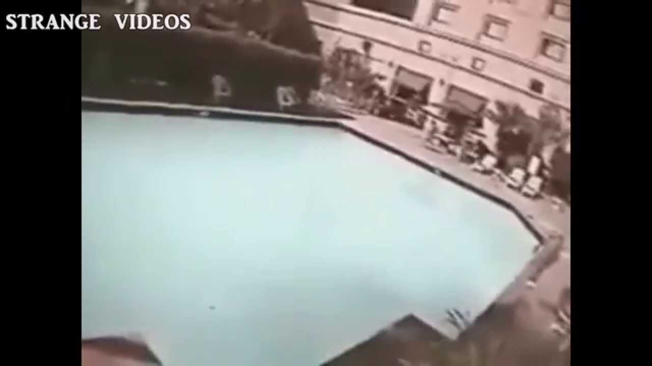 swimming pool during the earthquake - YouTube