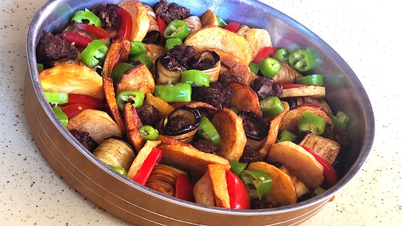 تبسي الباذنجان بالكفته | eggplant with meatballs TABSI recipe - YouTube