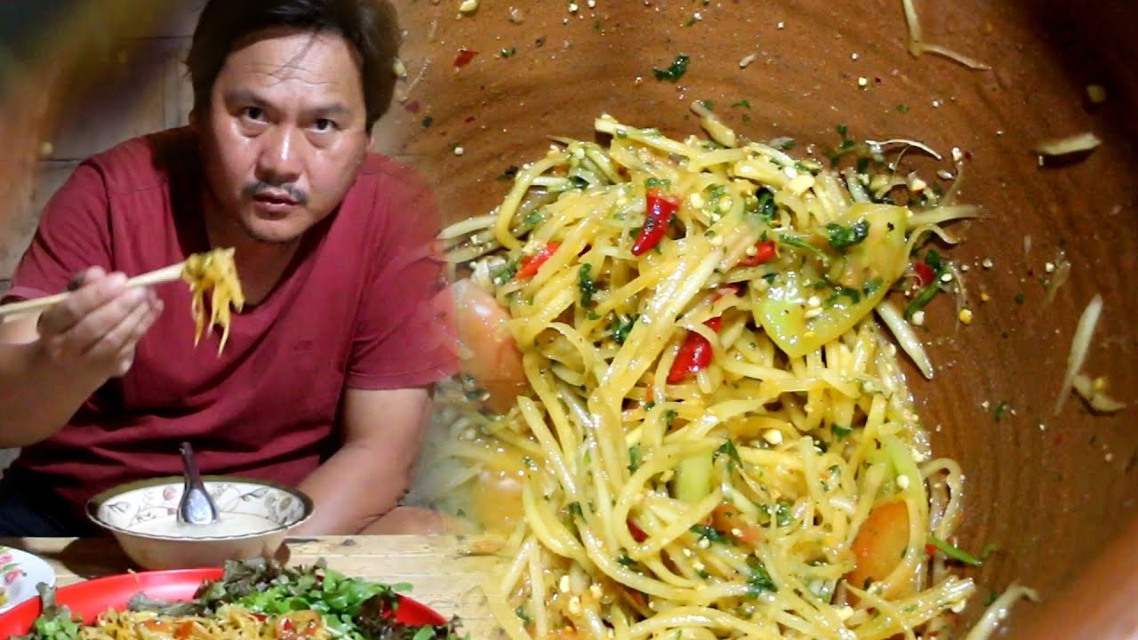 tuav qaub rau zaub txhwb npab nauj ส้มตำใส่ผักชี - YouTube