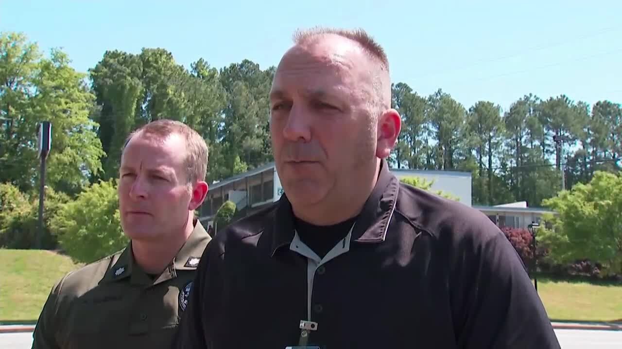 Fulton County police chief gives update on officer rushed to hospital ...