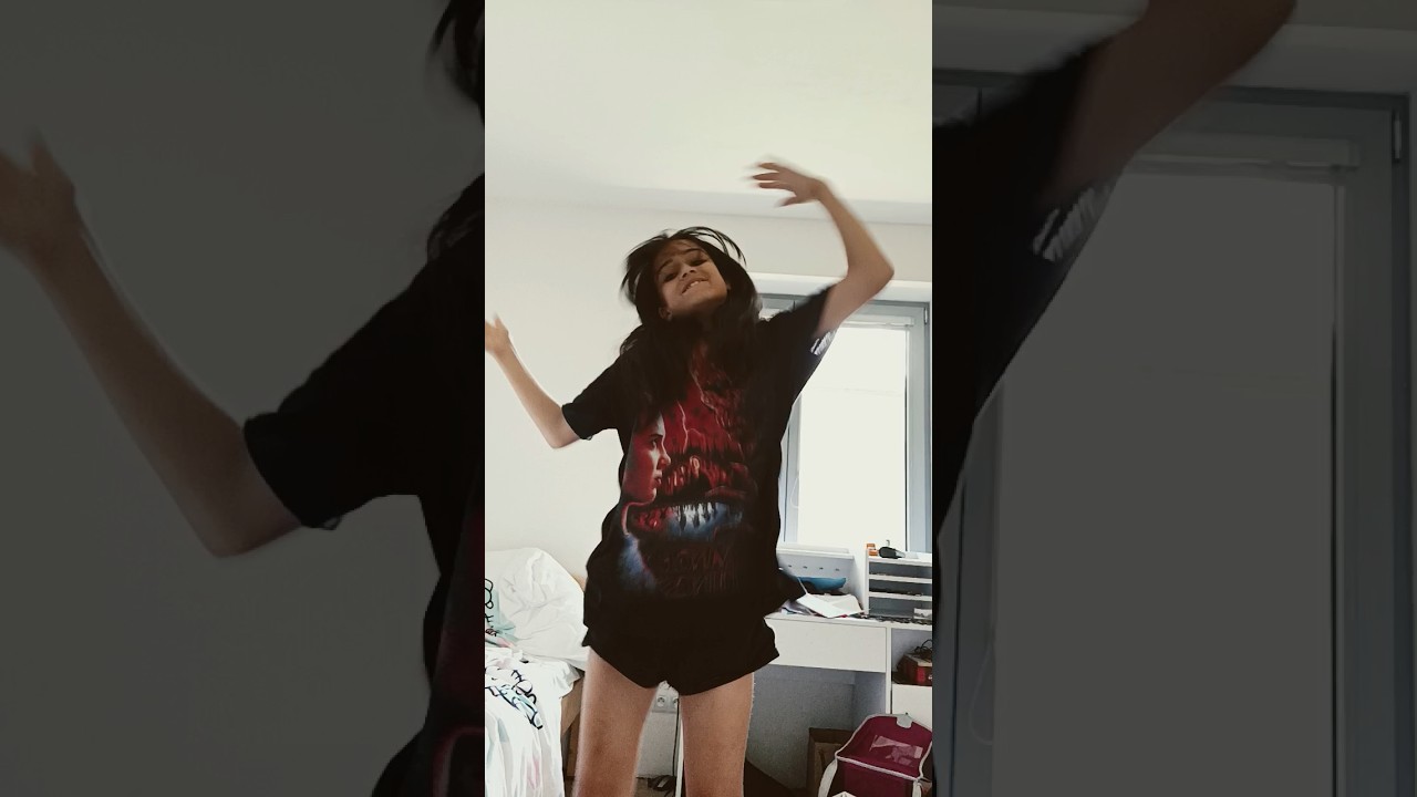 dancy dance - YouTube