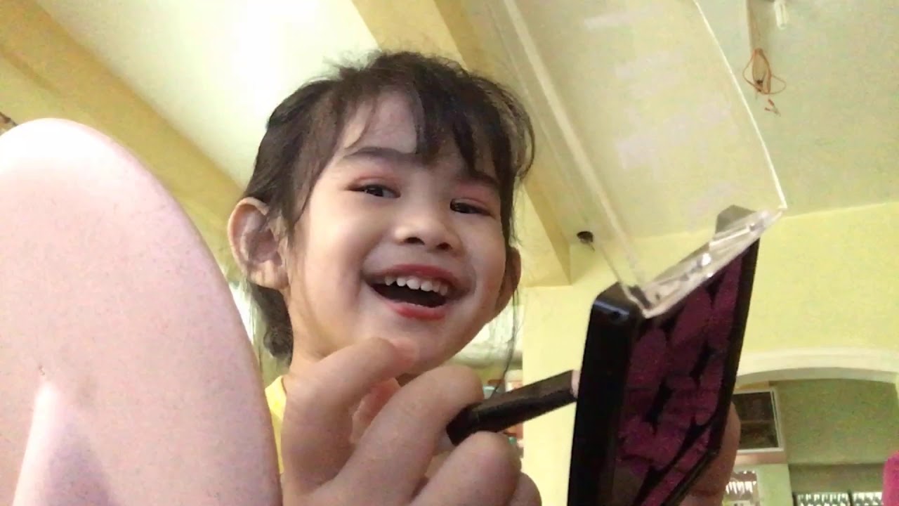 Erzabella Invades Our Vlog - YouTube