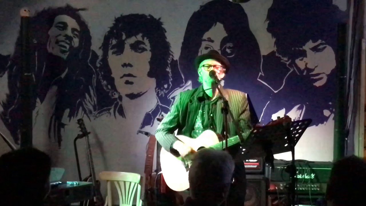 Andy Wickett of Duran Duran fame, at The Tower of Song - YouTube