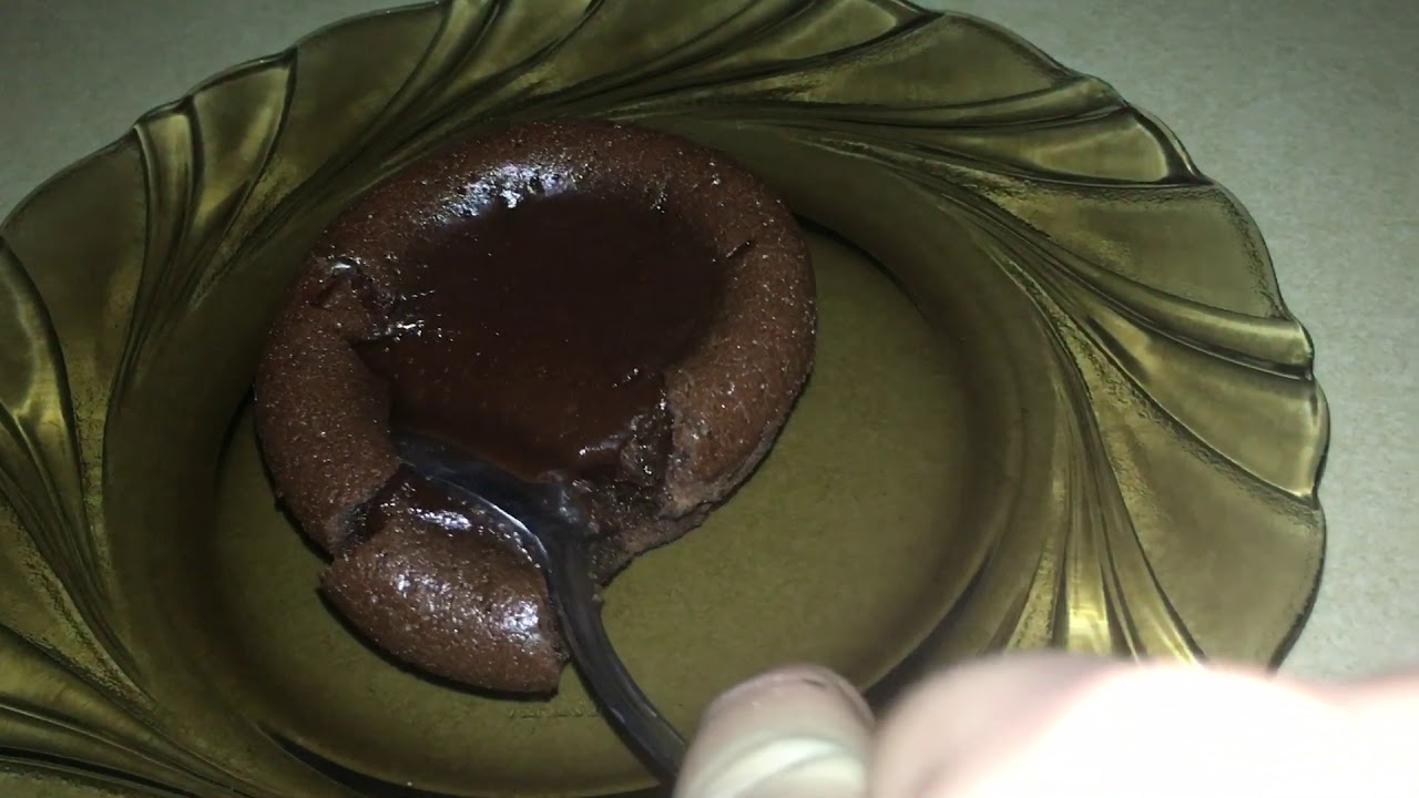 Lava Cake Fail - YouTube