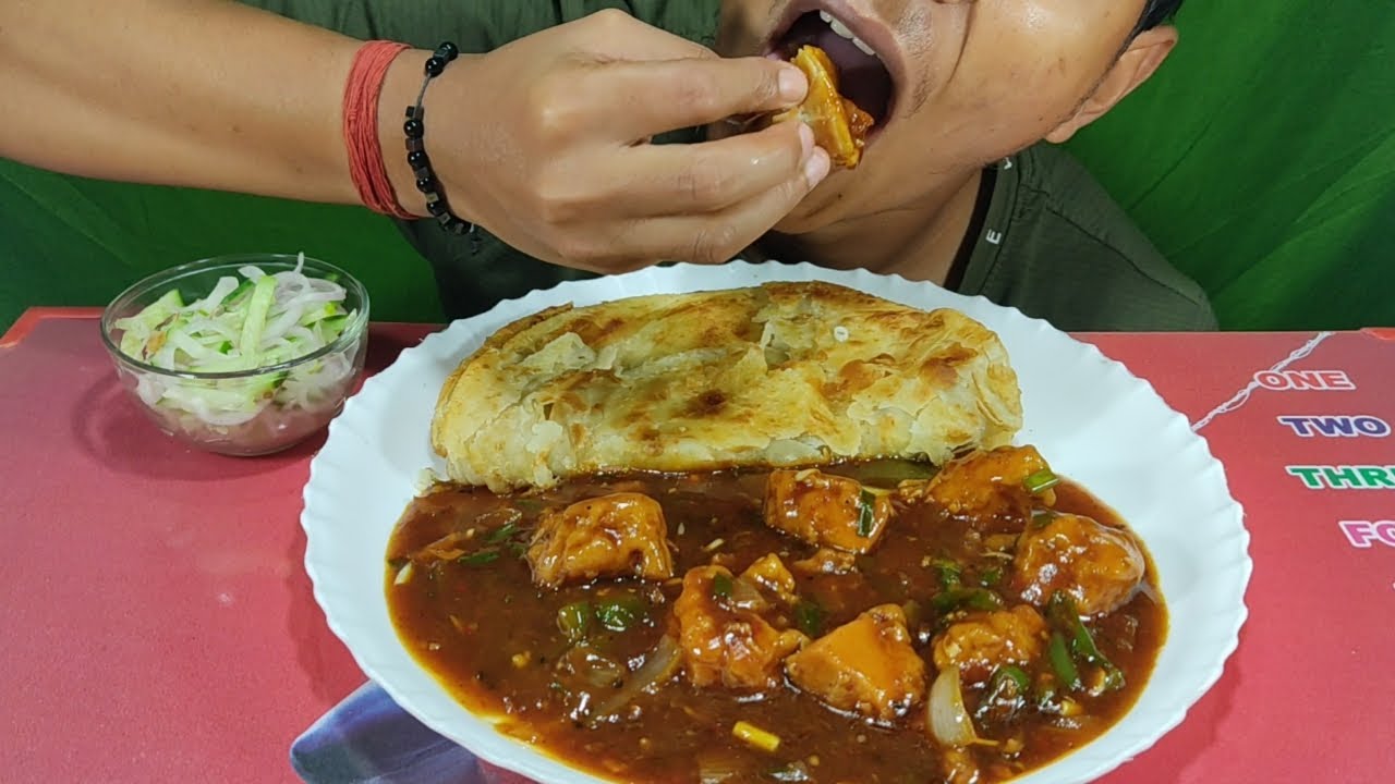 Lachha paratha with chilli chicken eating show |lachha paratha eating ...