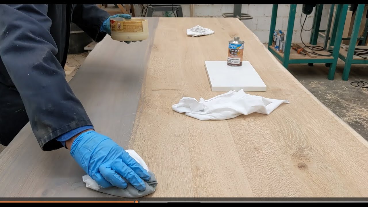 Te muestro a detalle como aplicar la tinta para madera color gris - YouTube