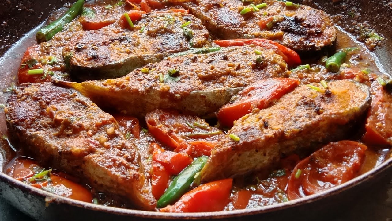 বোয়াল মাছের ভুনা রেসিপি।Boal fish fry recipe. - YouTube