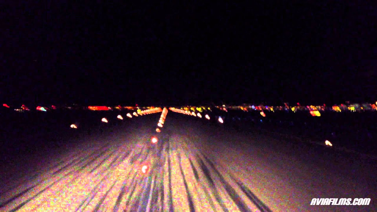 Boeing 737 cockpit night takeoff Nice airport - YouTube