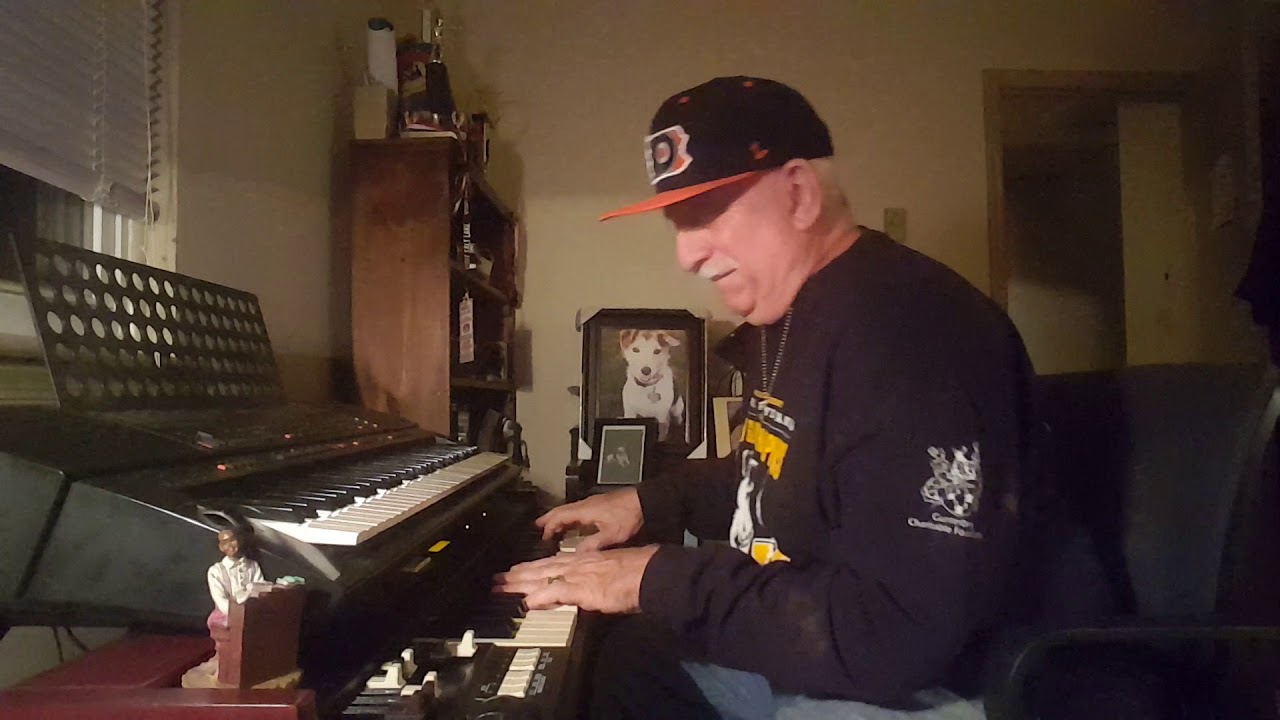 Barry Stumpf Just a Boxing coach havingfun Billie Jean - YouTube