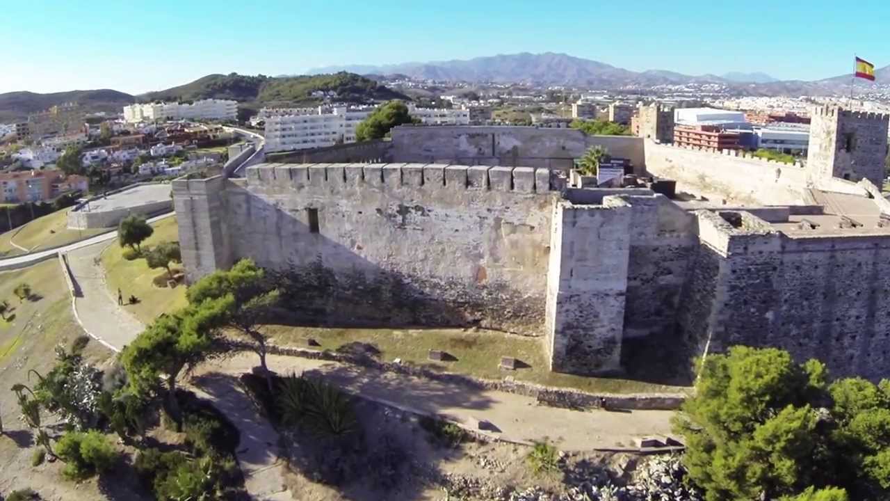 Castillo Sohail Fuengirola - YouTube