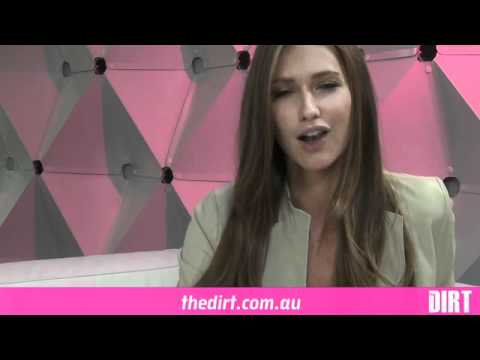 Nikki Phillips Summer Tips