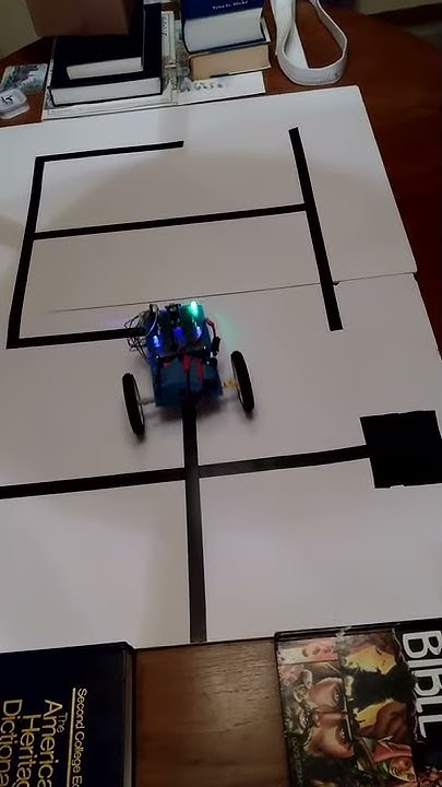 Maze Solving Robot - YouTube