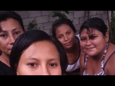 Keni Y su familia está en vivo - YouTube