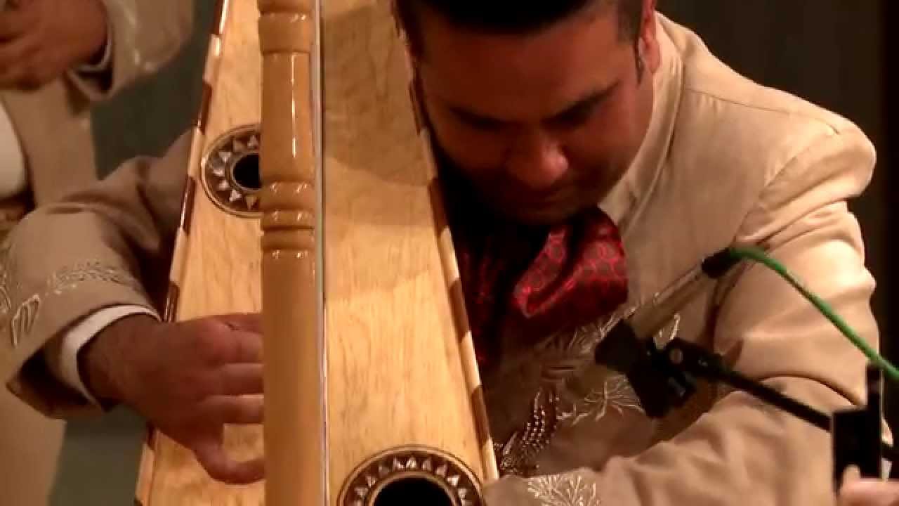 Mariachi Nuevo Tecalitlan y Juan Mendoza en The Mariachi Channel ...