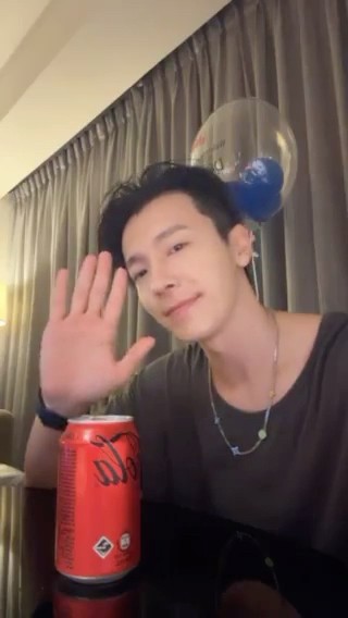 Super Junior Donghae Bubble - YouTube