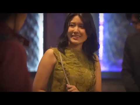 Japanese girl Affair With Younger boss   Japanese drama kiss