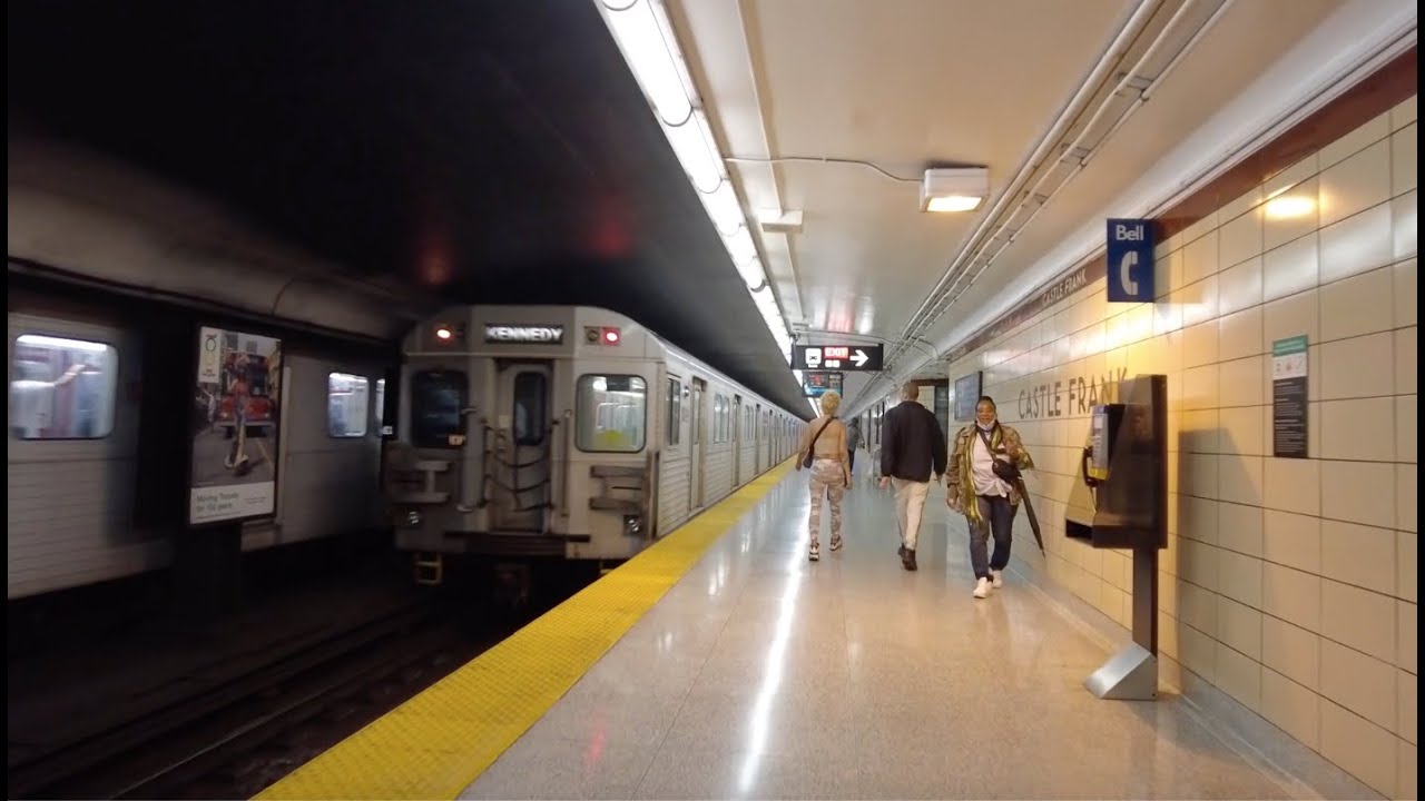 TTC Subway Ride on line 2 from Main Street Stn to Castle Frank Stn ...