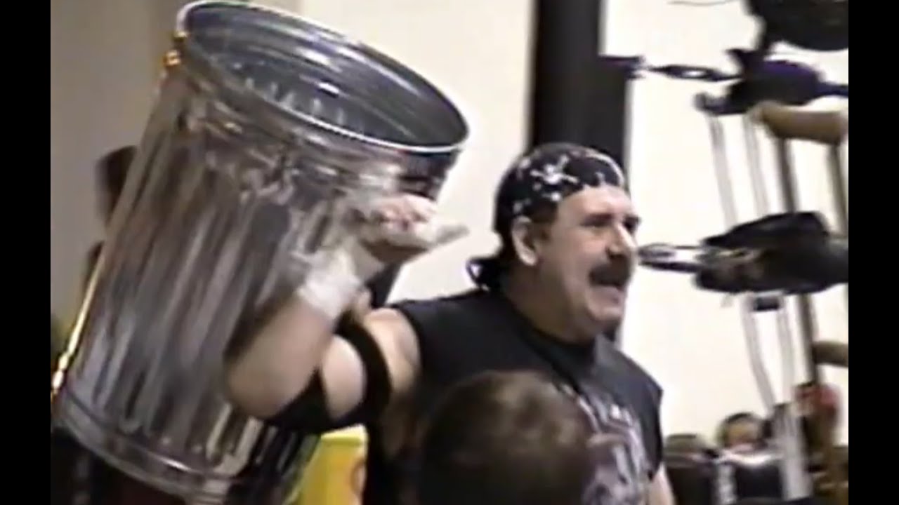 Death Match: "Psycho" Sam Cody vs. The Tower Of Doom (SWF) - YouTube