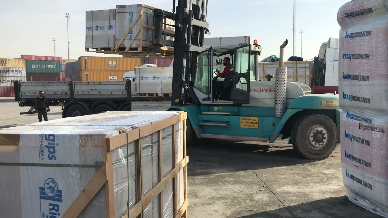 Saint-Gobain Rigips Gypsum Board and Knauf Insulation Earthwool Rolls ...