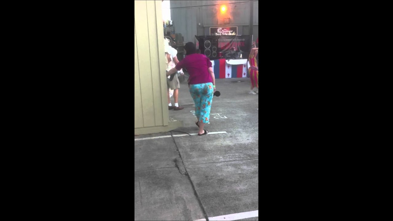 Drunk Old Lady At Da Seattle Zombie Walk Dancing With Wall. - YouTube