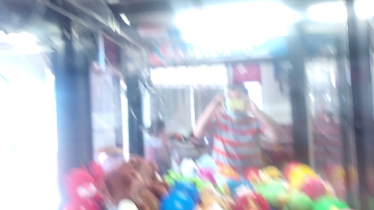 prize time claw machine country boy restaurant - YouTube