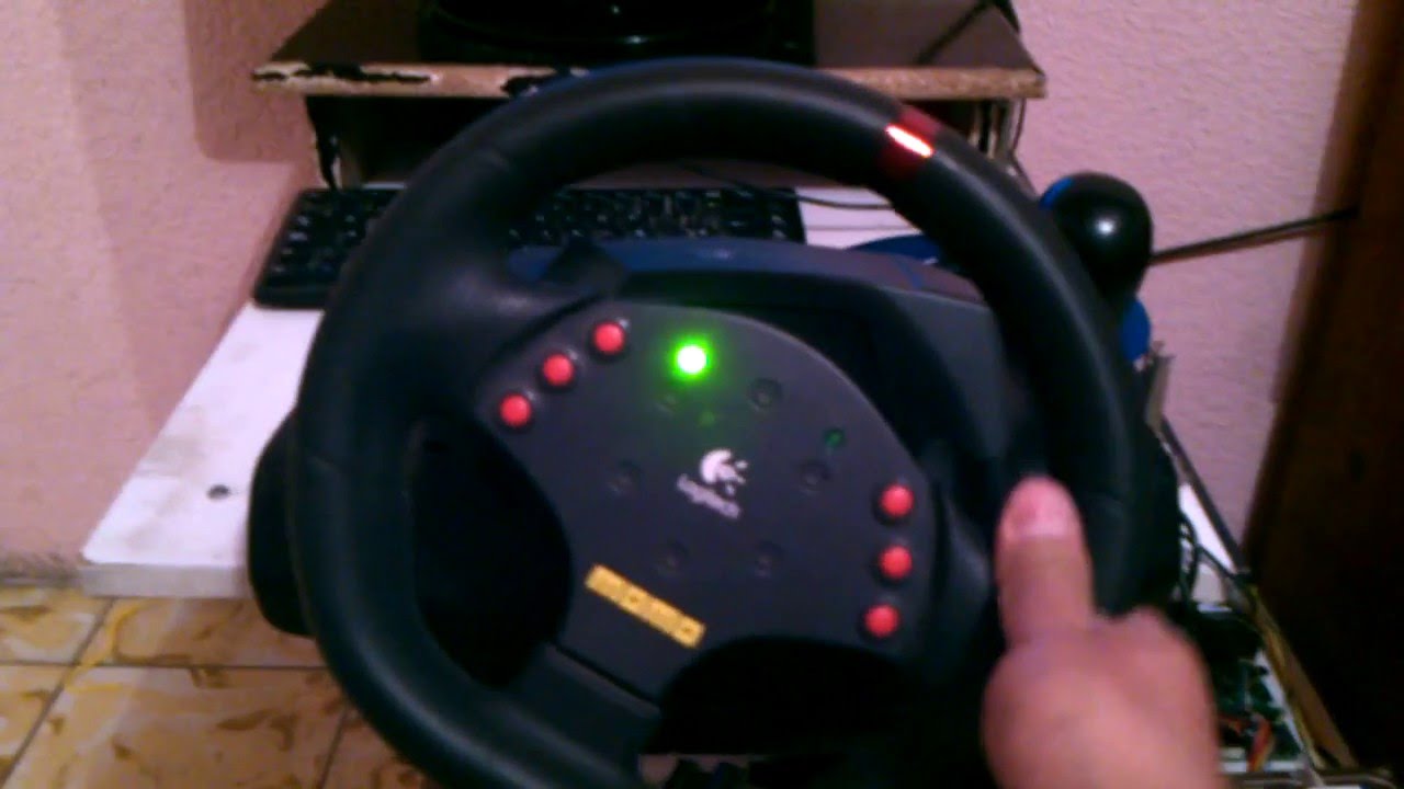 Probando Volante Logitech Momo Racing en 18 WOS Haulin - YouTube