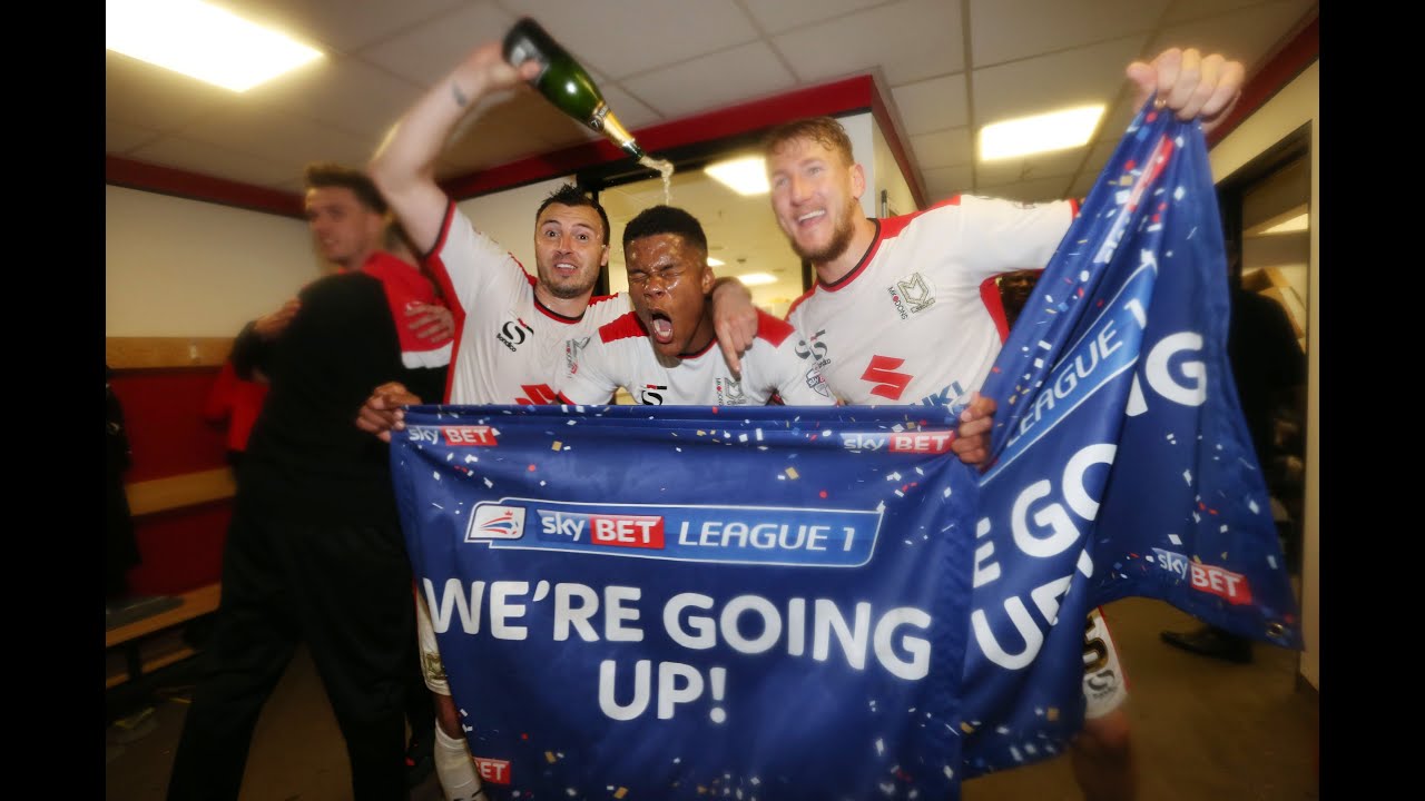 PROMOTION: Changing room celebrations! - YouTube