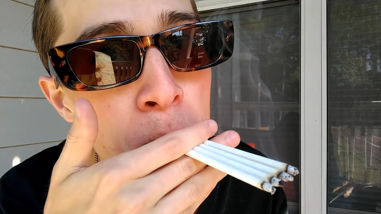 Smoking 4 Cigarettes at Once to Die 4x as Fast - YouTube