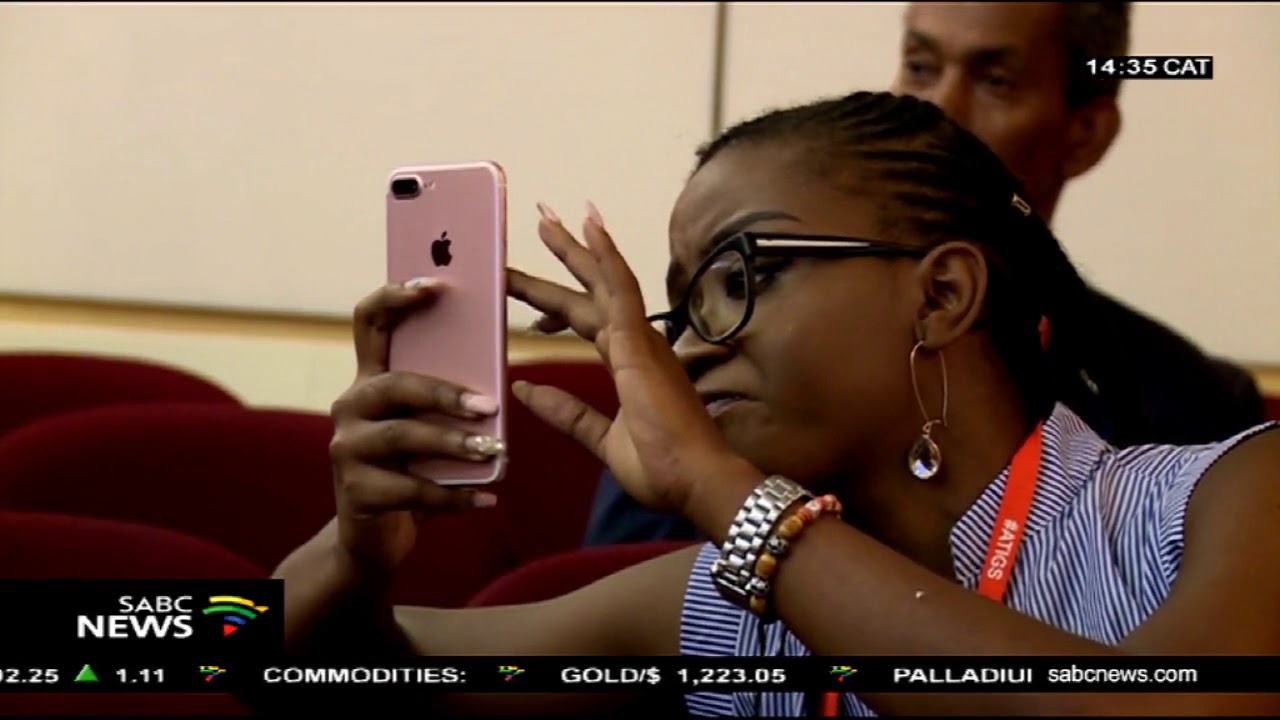 Mandela's grandson Siyabulela speaks on his grandfather's legacy - YouTube