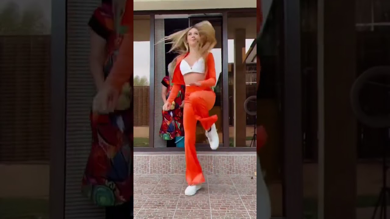 exercise bands fail girl | fitness girl dancing | workout girl dance ...