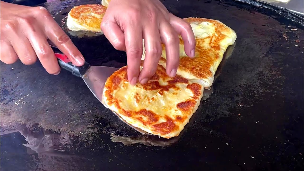 2,000 Roti Sold Daily | This is the World's Best Bread | Malaysia Roti ...