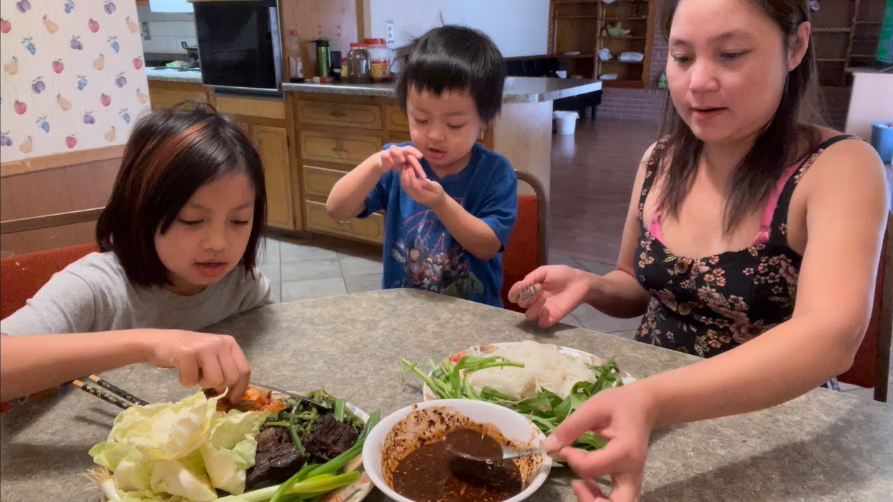 Karen greedy family - YouTube