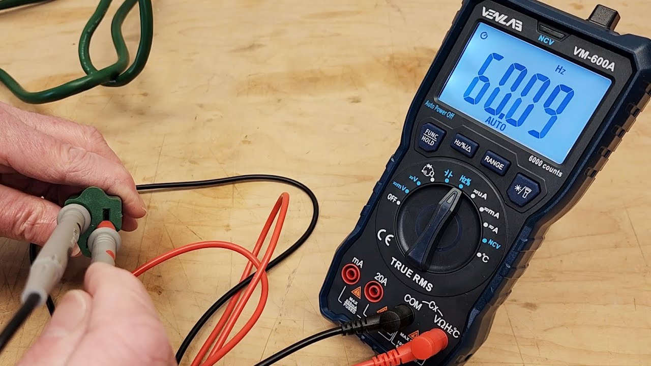 Trying Out the VENLAB Digital Multimeter TRMS 600 A - YouTube