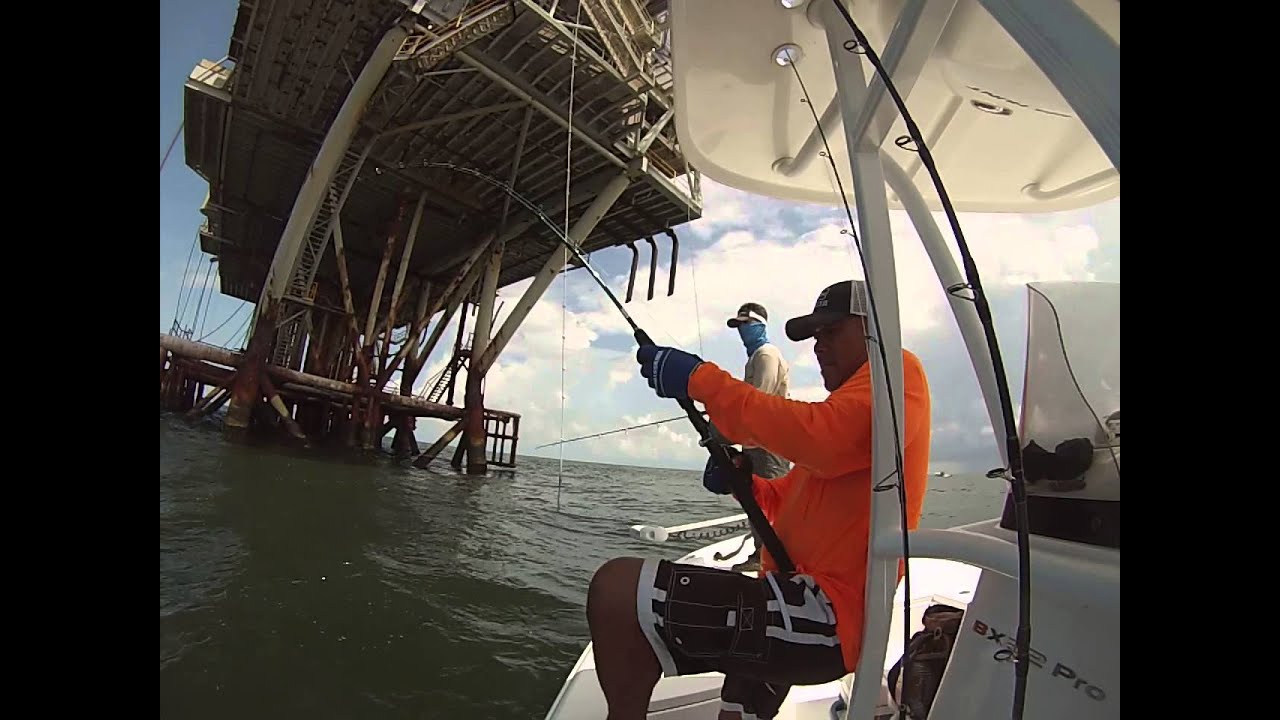 Jigging for red snapper - YouTube