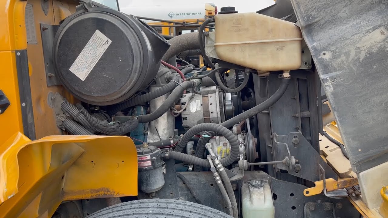Cy-Fair ISD Lot #40 2000 International Thomas School Bus - YouTube