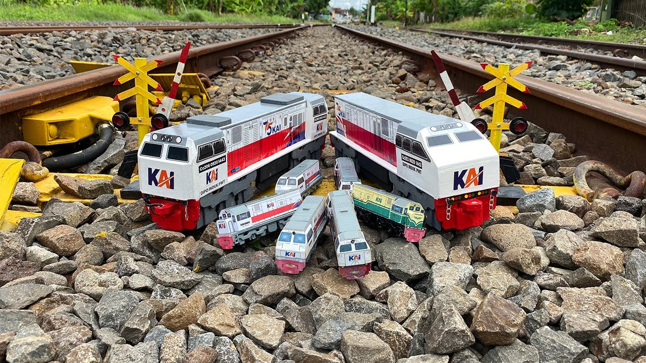 Merakit Kereta Api Besar CC206,CC203,CC201,CC201 Vintage,Miniatur ...