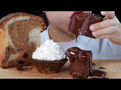 MINEE EATS *BITES ONLY* CHOCOLATE FUDGE DESSERTS ASMR - YouTube