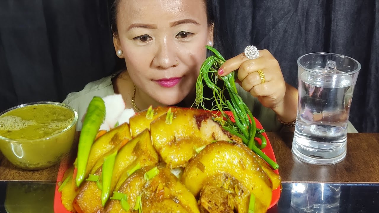 Sungur Ko masu with basmati Chamal,iskus KO Munta & kalo Dal|| Rubi Rai ...