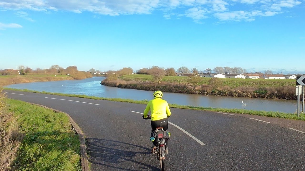 Christmas Lunch Cycle Ride to Heckington - YouTube