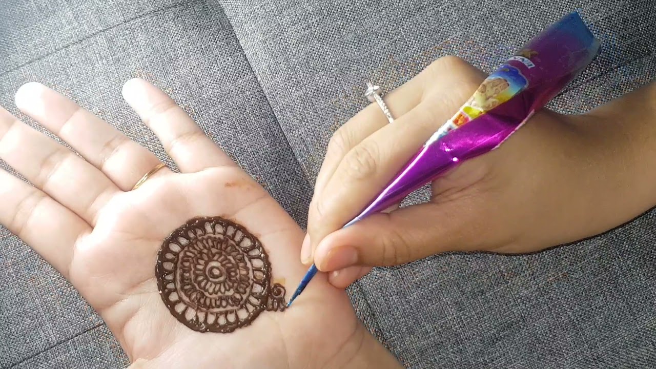 Henna practising - YouTube
