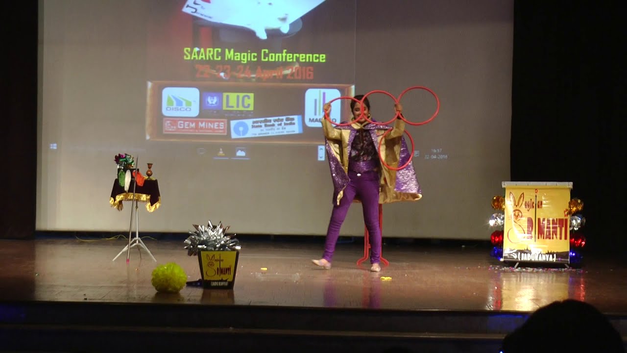 Magic Competition in India - YouTube