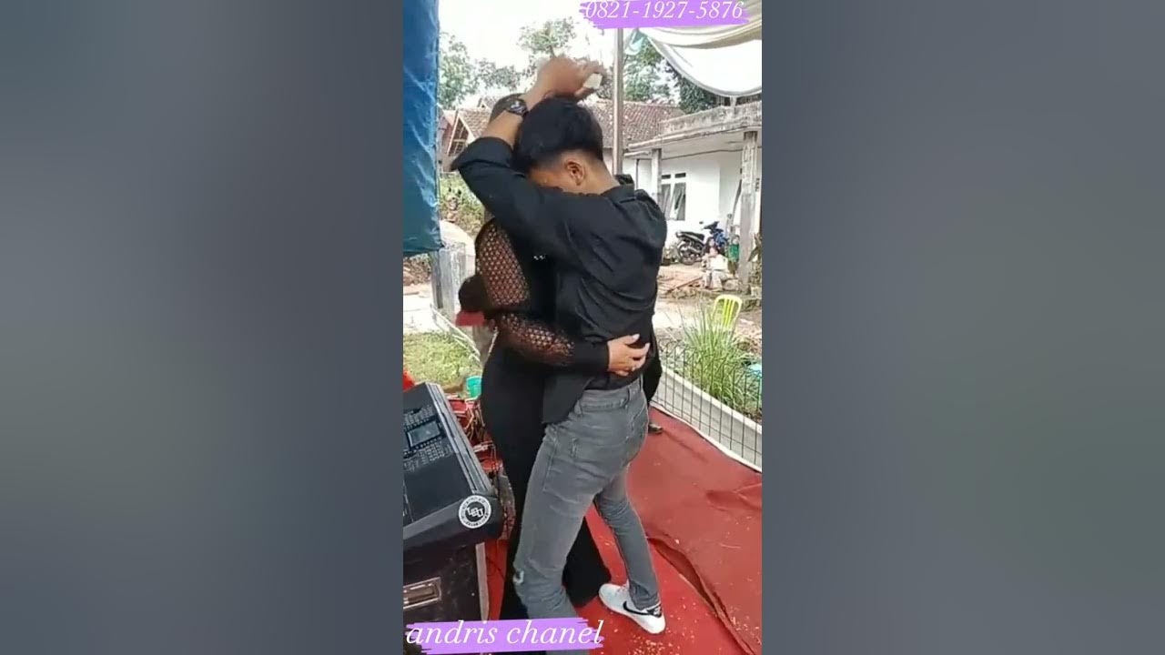 biduan bohay mis risa tato barbar// andris chanel - YouTube