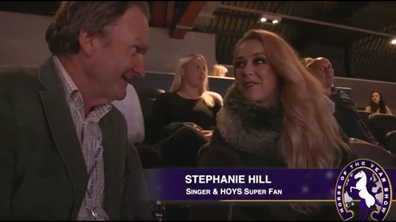 Catching up with singer Stephanie Hill at HOYS 2021 - YouTube