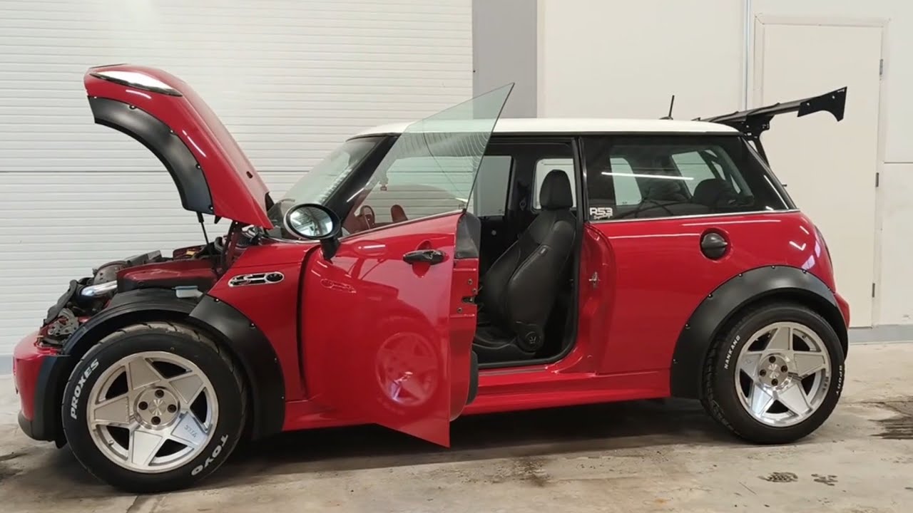 BIG SPOILER MINI COOPER S R53🗿 - YouTube