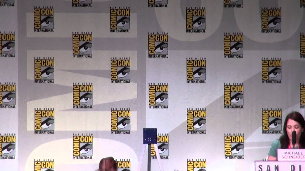 Comic Con 2011 Chuck Intro - YouTube
