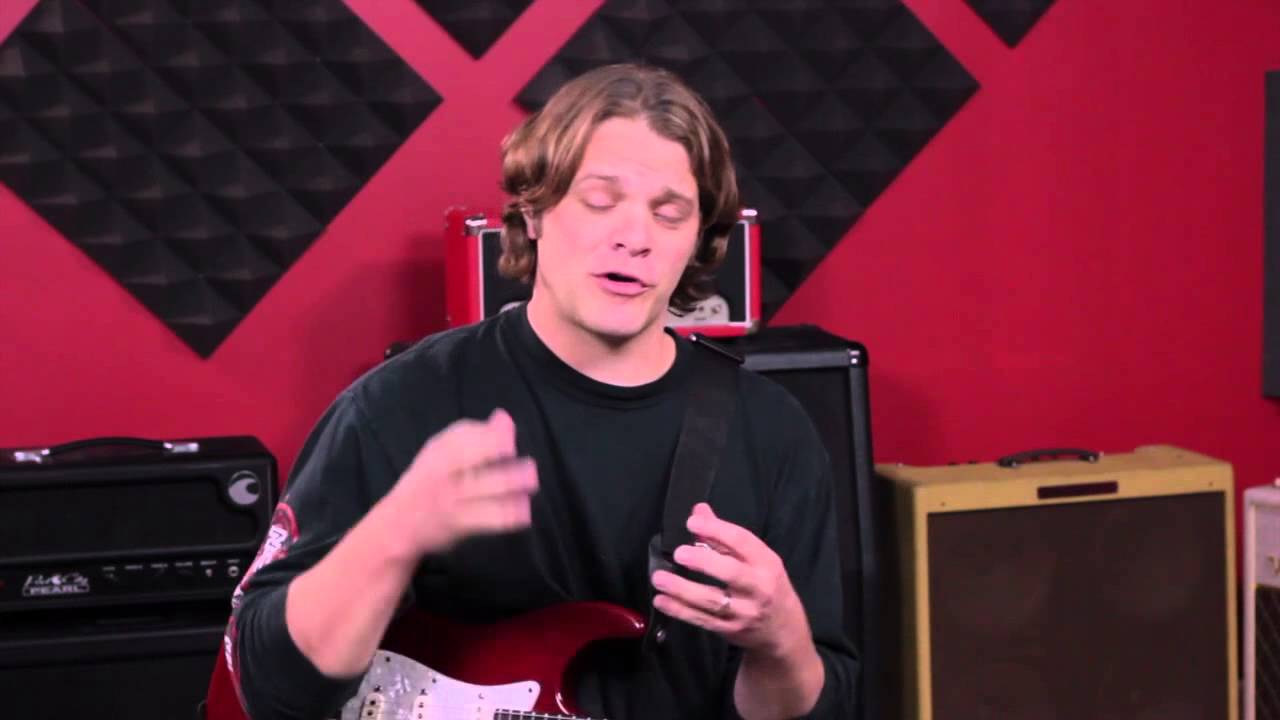 Distortion:Clean Amp Vs Dirty Amp - YouTube