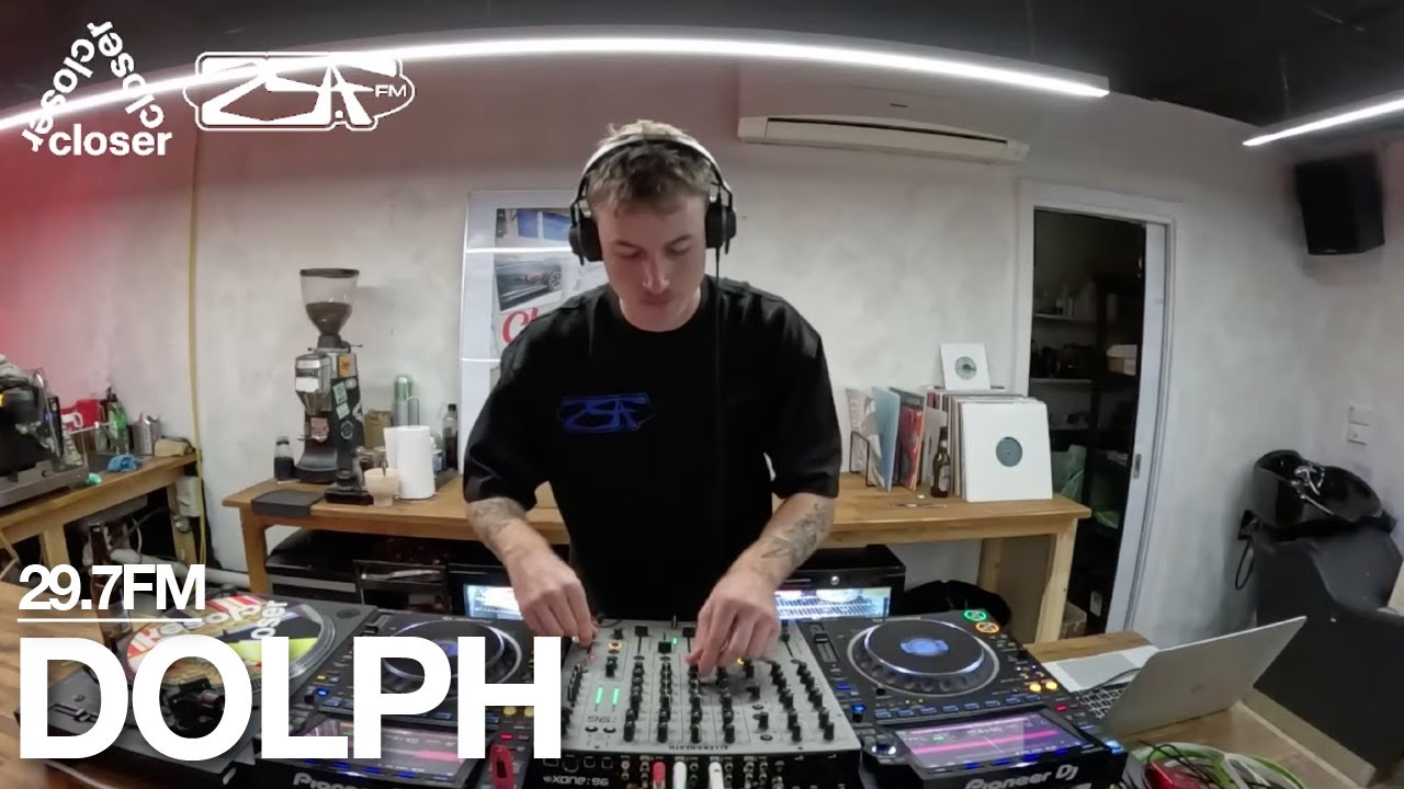 29.7FM | DOLPH | CLOSER RECORD STORE | DJ Sessions | Groove, Techno, Tech House, UKG - YouTube