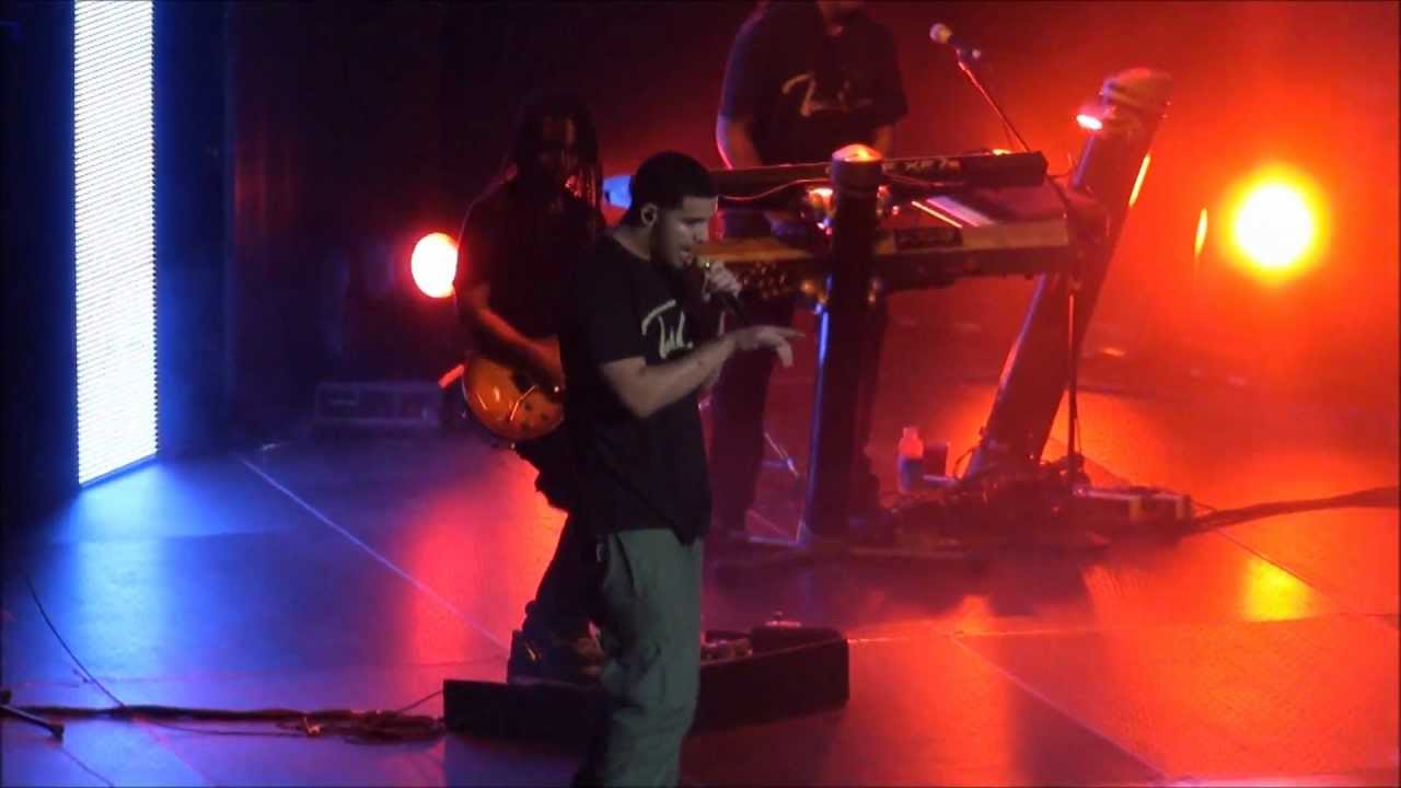 Drake - Right Above It, Every Girl & Bedrock (Live) (HD) University of ...