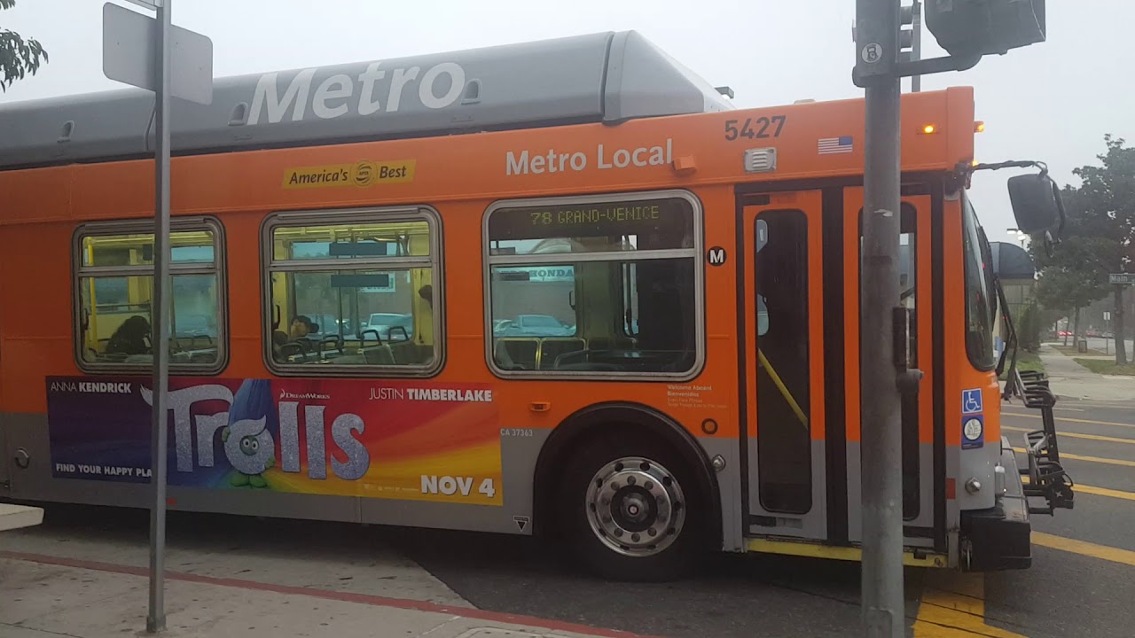 LACMTA 2001 New Flyer C40LF #5427 - YouTube