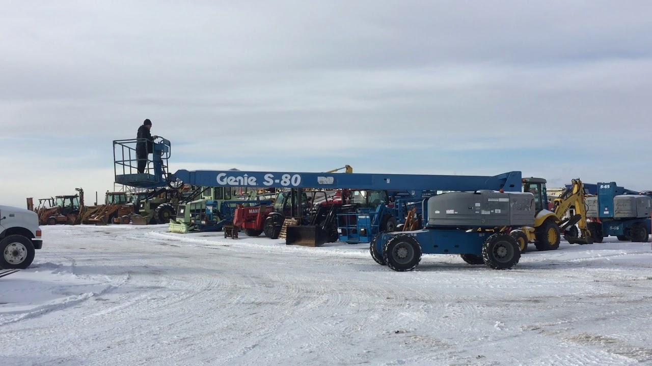 2004 Genie 4X4 80 Foot Manlift - YouTube